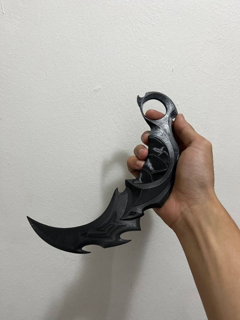 Valorant Reaver Karambit Display / Cosplay Knife, Hobbies & Toys, Toys ...