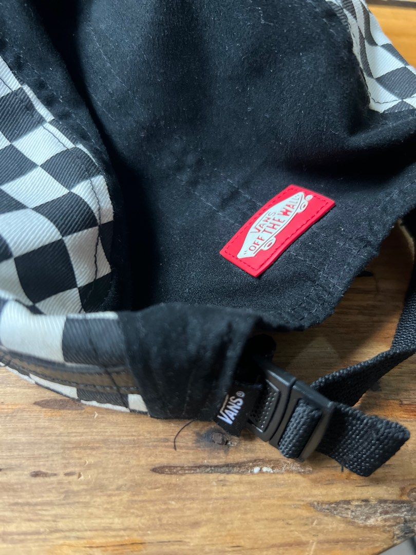 Vans 5 panel cap, Men's Fashion, Watches & Accessories, Caps & Hats on ...