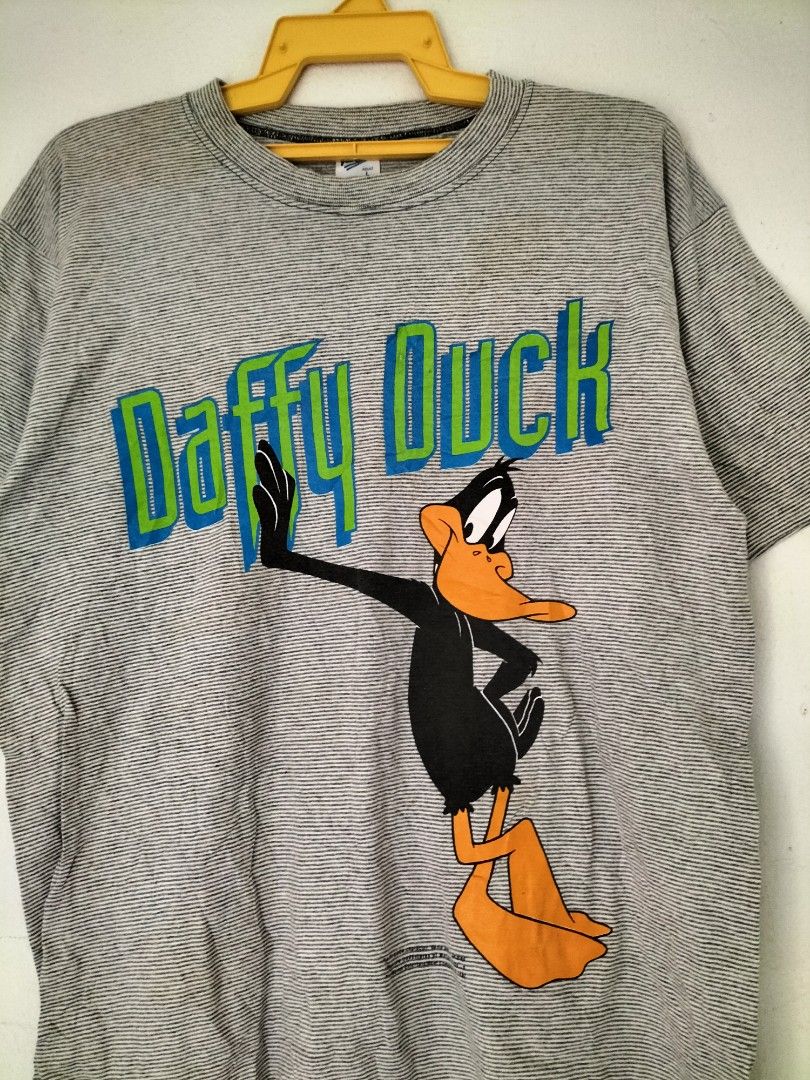 Vintage 90s Daffy Duck Stripe Tee, Men's Fashion, Tops & Sets, Tshirts ...