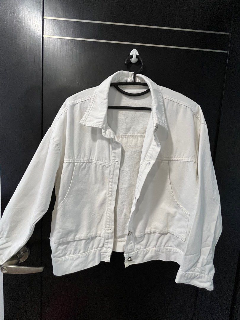 White demin jacket, Women's Fashion, Coats, Jackets and Outerwear on ...