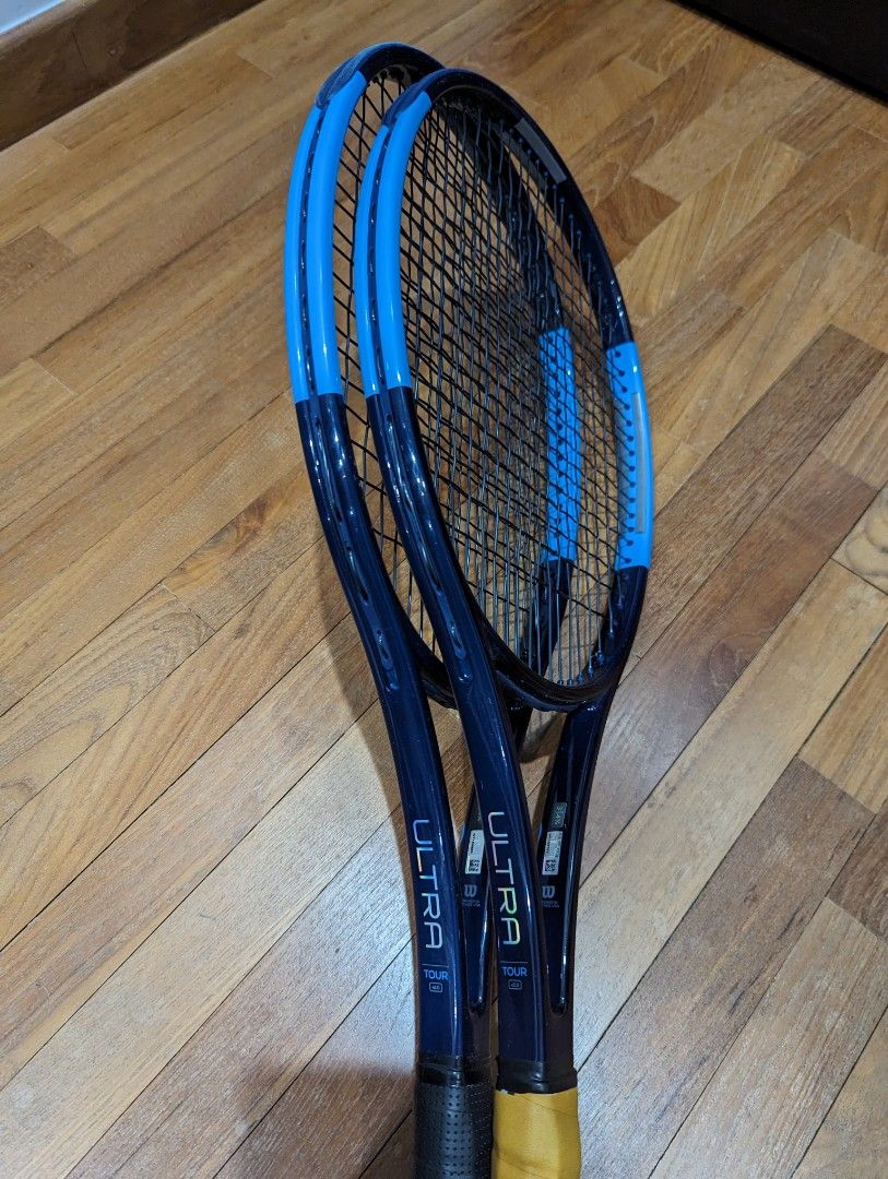 Wilson Ultra Tour v2, Sports Equipment, Sports & Games, Racket & Ball ...