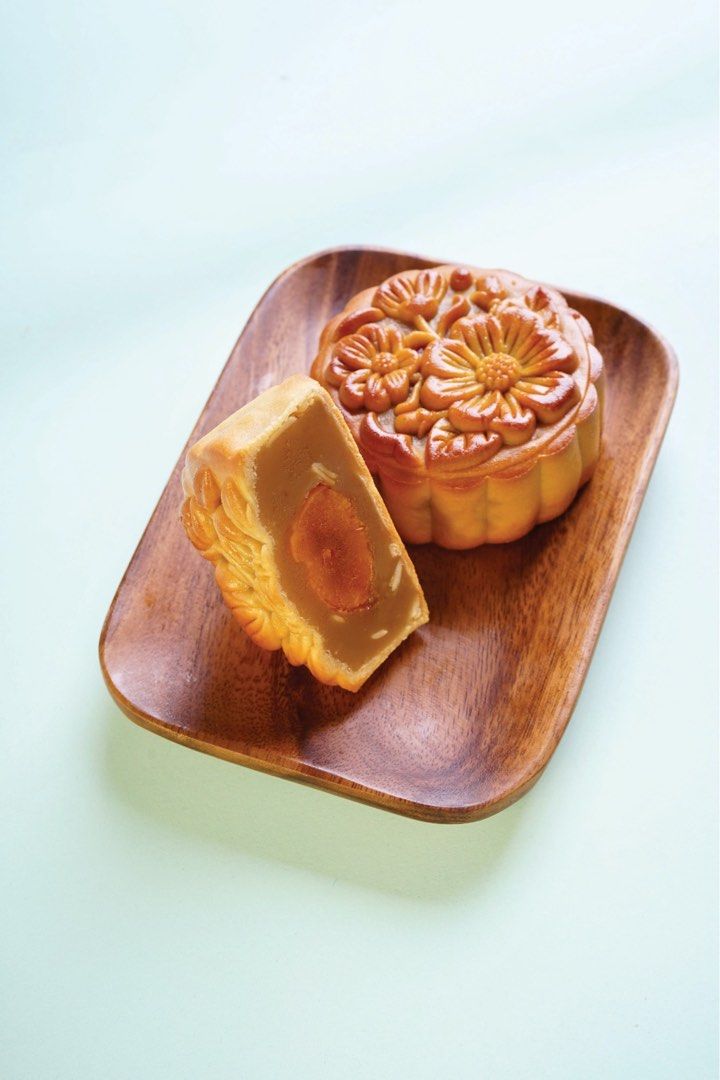 Yong Sheng Mooncake, Food & Drinks, Homemade Bakes on Carousell
