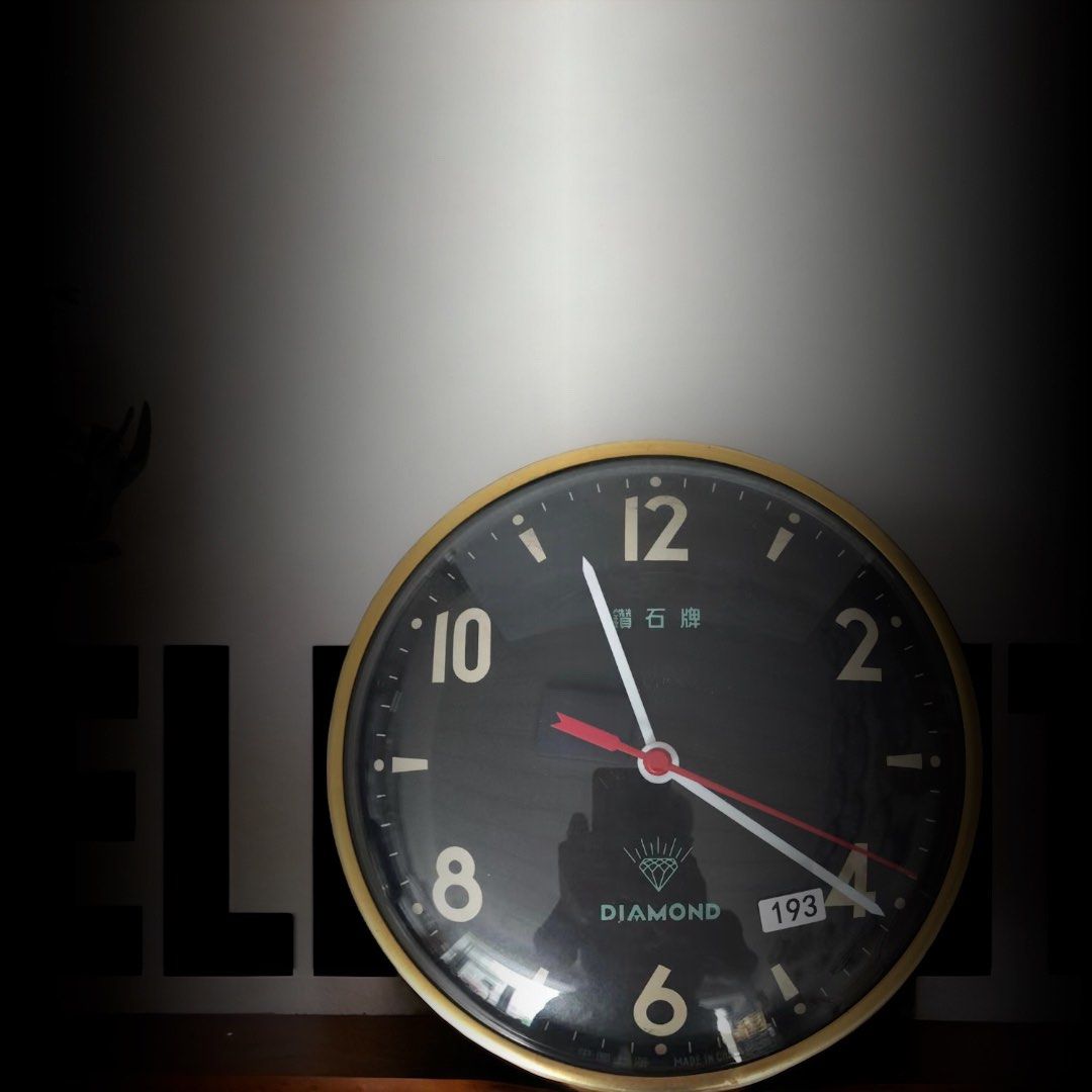 21 cm Black Paper Face Shanghai Diamond Clock, Furniture & Home Living ...