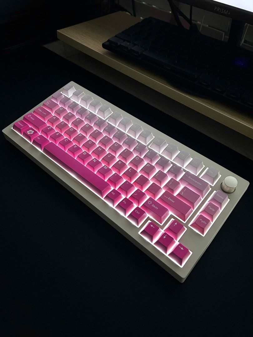 75% Custom Mechanical Keyboard (Pink Gradiant Keycaps), Computers ...