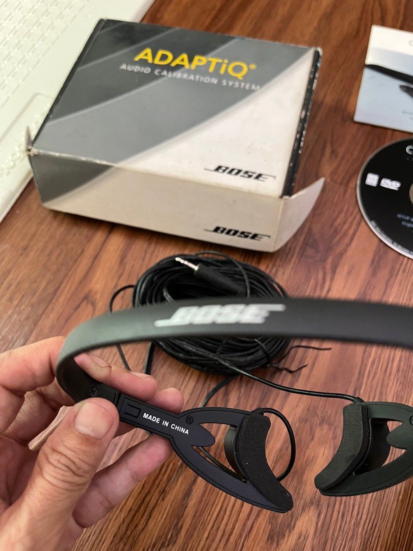 ADAPTIQ BOSE & CD, Elektronik, TV & Perlengkapan Hiburan di Carousell