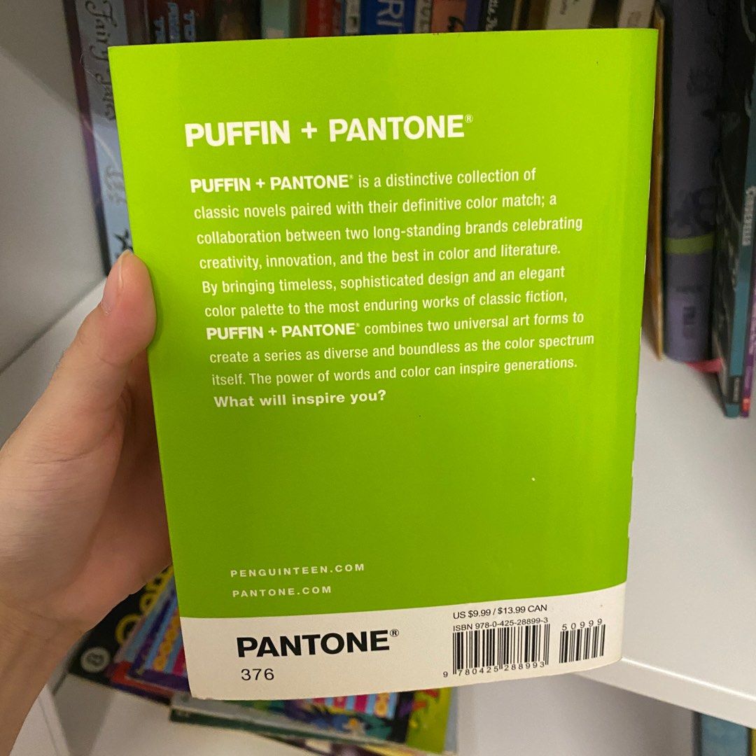 Anne of the green gables pantone book, Buku & Alat Tulis, Buku di Carousell