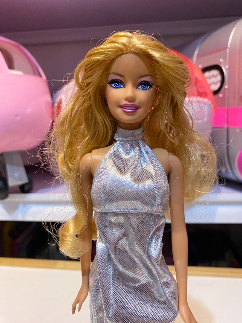 Barbie Fashionistas On Carousell