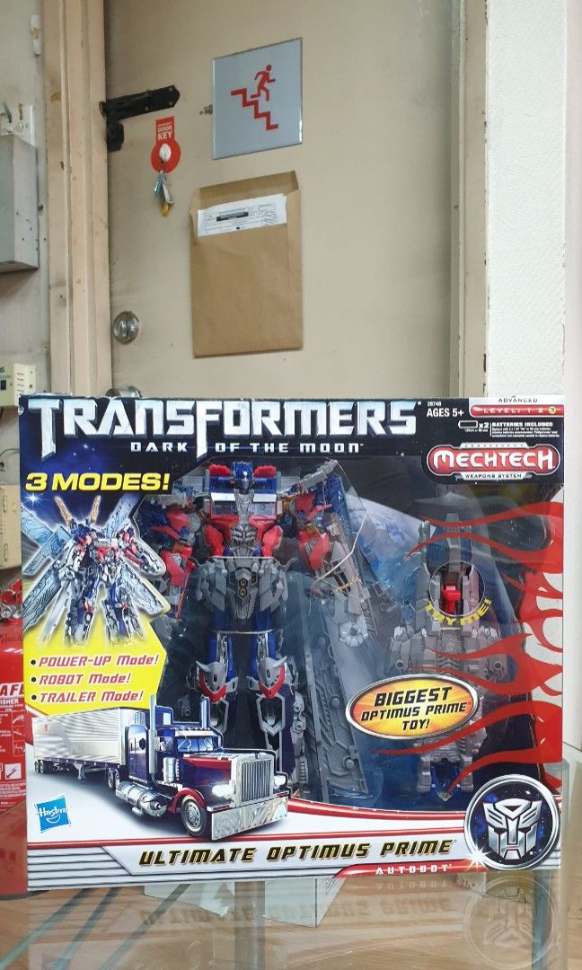 Biggest Optimus Prime Toy DOTM, Hobbies & Toys, Toys & Games on Carousell