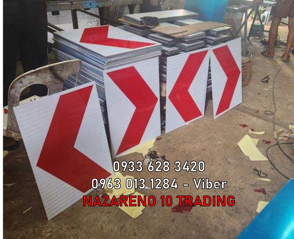 Chevron signs Road sign on Carousell