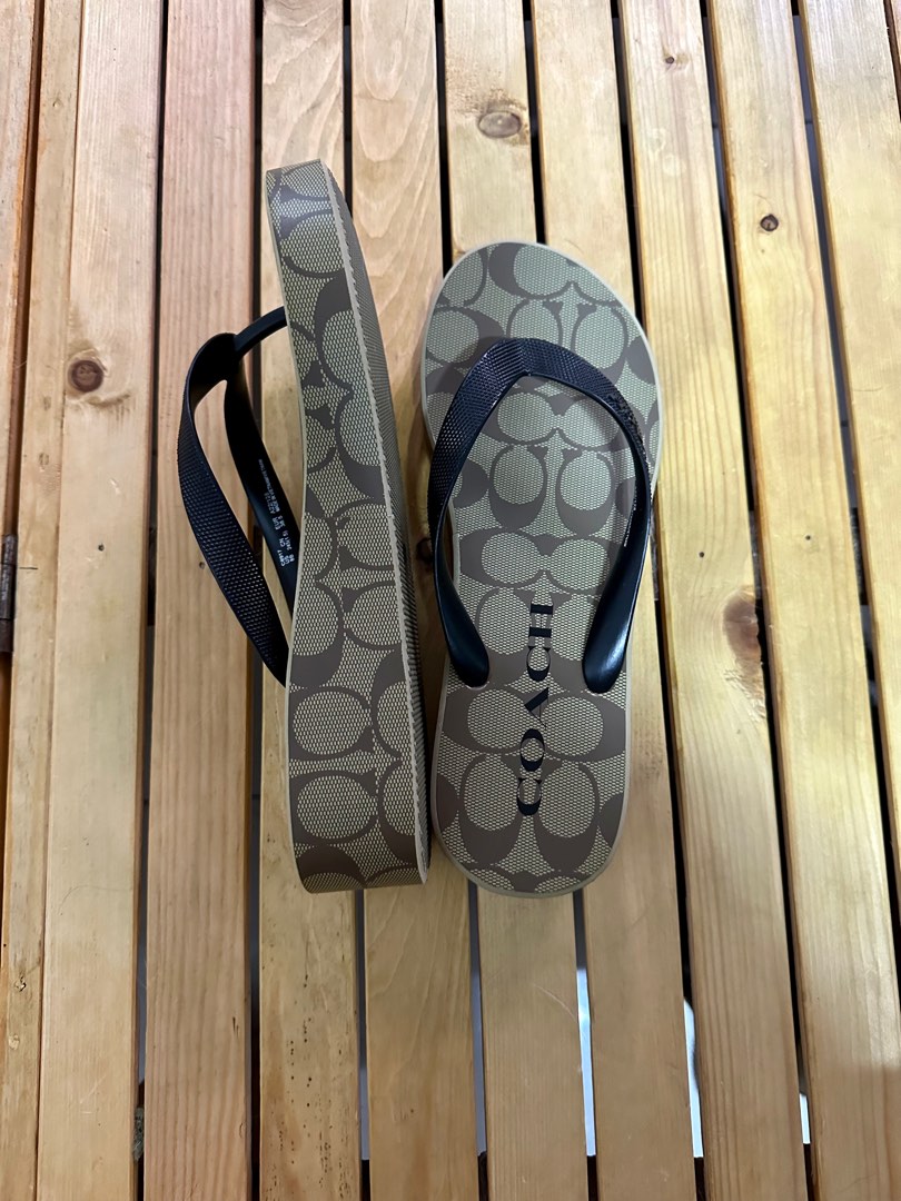 Coach Wedge Slippers, Women's Fashion, Footwear, Wedges on Carousell