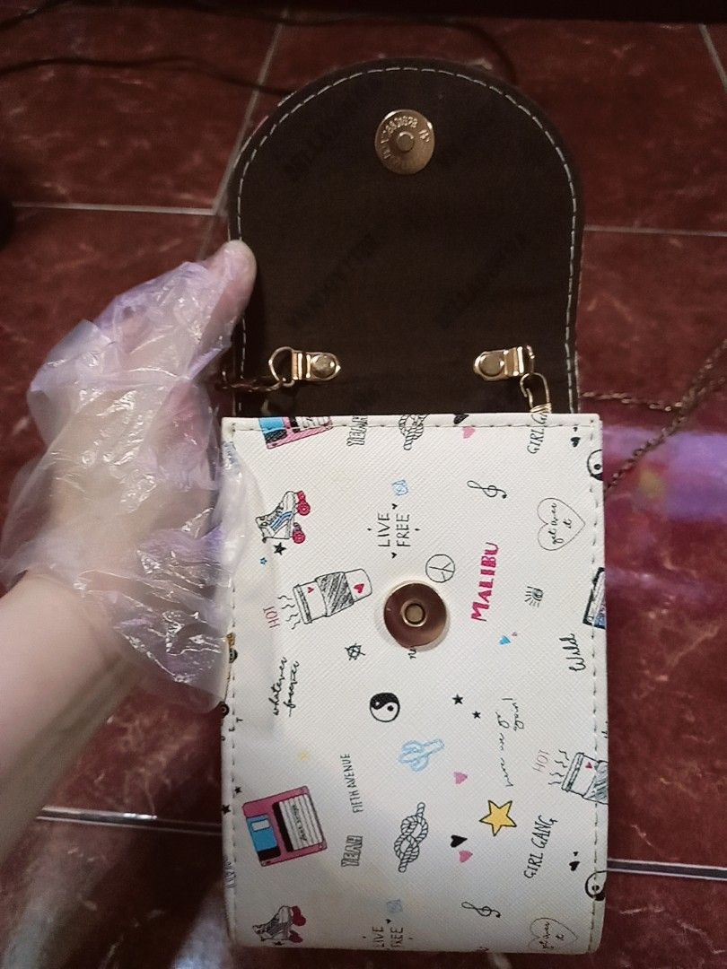 Cute White Bag, Women's Fashion, Bags & Wallets, Shoulder Bags on Carousell