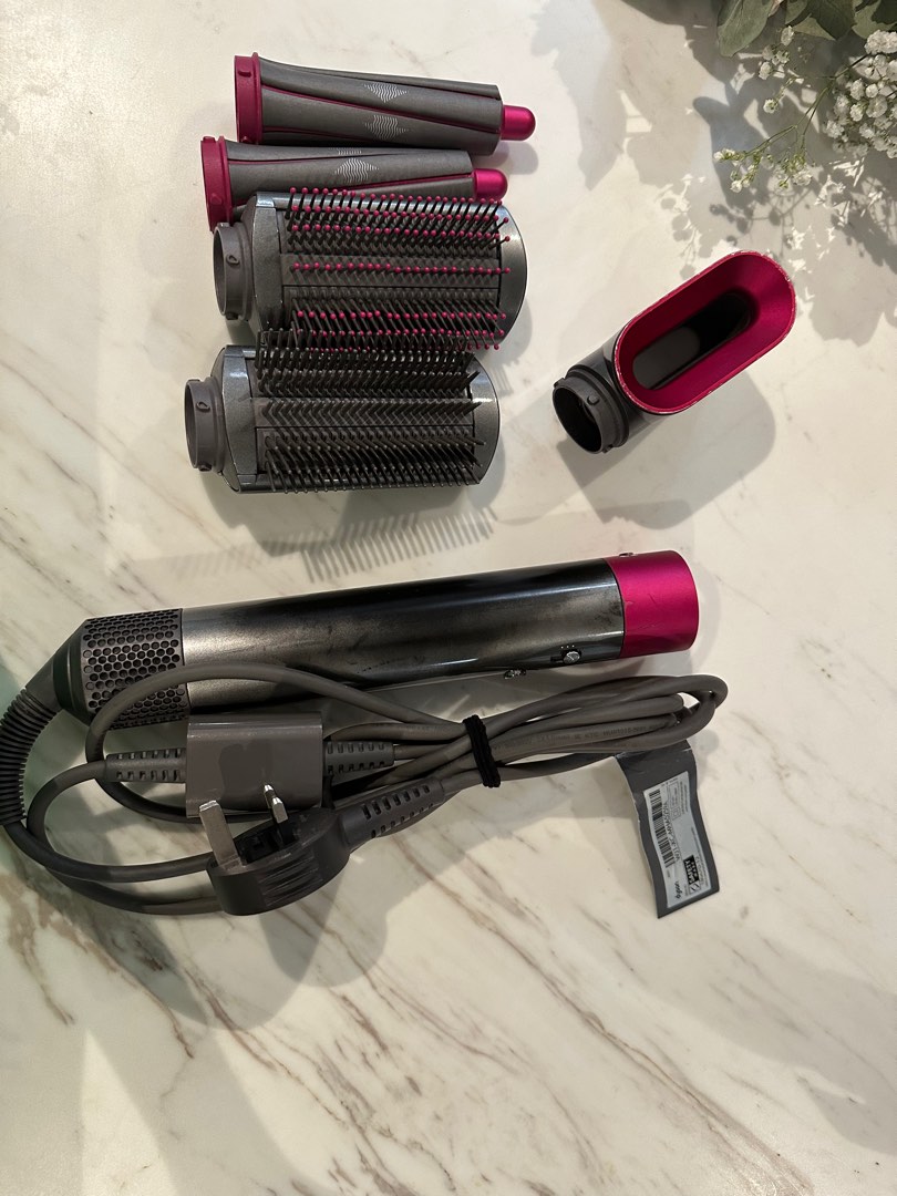 Dyson airwrap full set, Beauty & Personal Care, Hair on Carousell