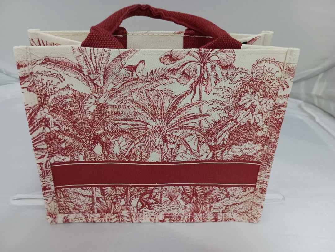 Christy Ng Mini tote bag, Women's Fashion, Bags & Wallets, Beach Bags ...