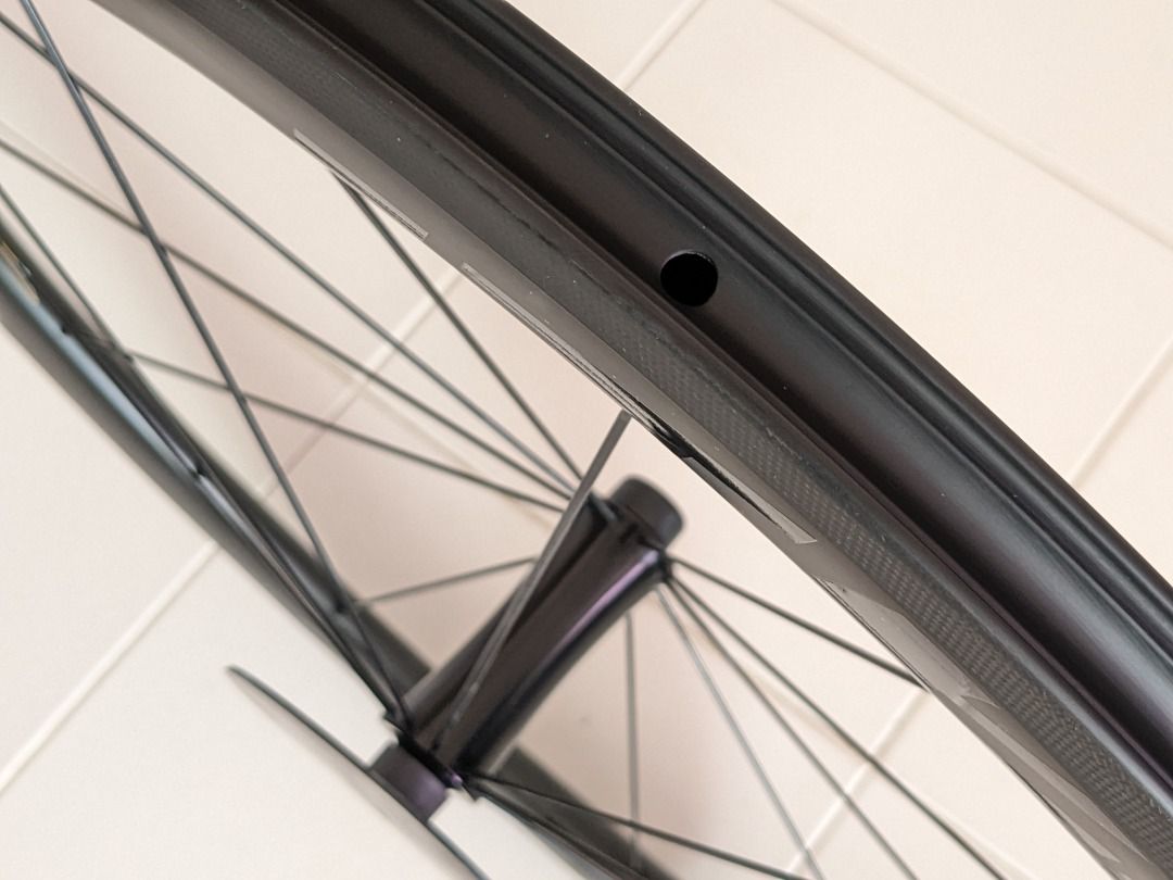 ELITEWHEELS Carbon Deep Rim Tubeless Pillar Spokes 700c, Sports ...