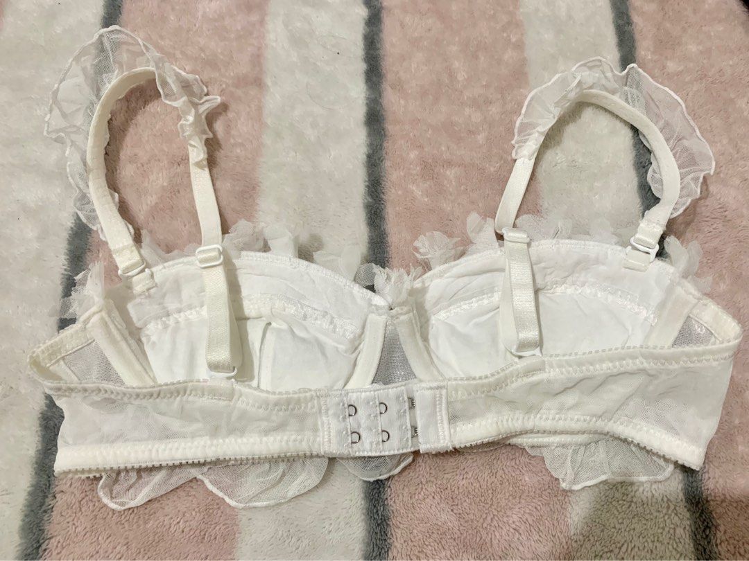 Eve's Temptation Angel White Kawaii Bra on Carousell