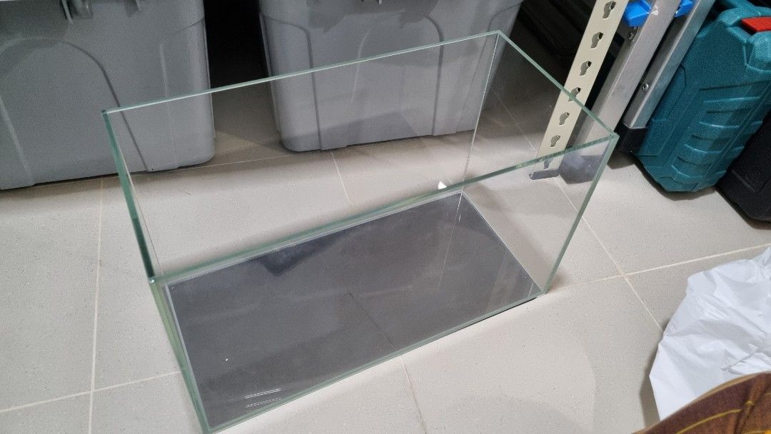 Fish Tank, Pet Supplies, Homes & Other Pet Accessories on Carousell