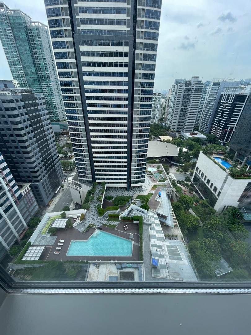 FOR LEASE: SUPER PRIME OFFICE SPACES in PSE TOWER, One Boni High, BGC ...