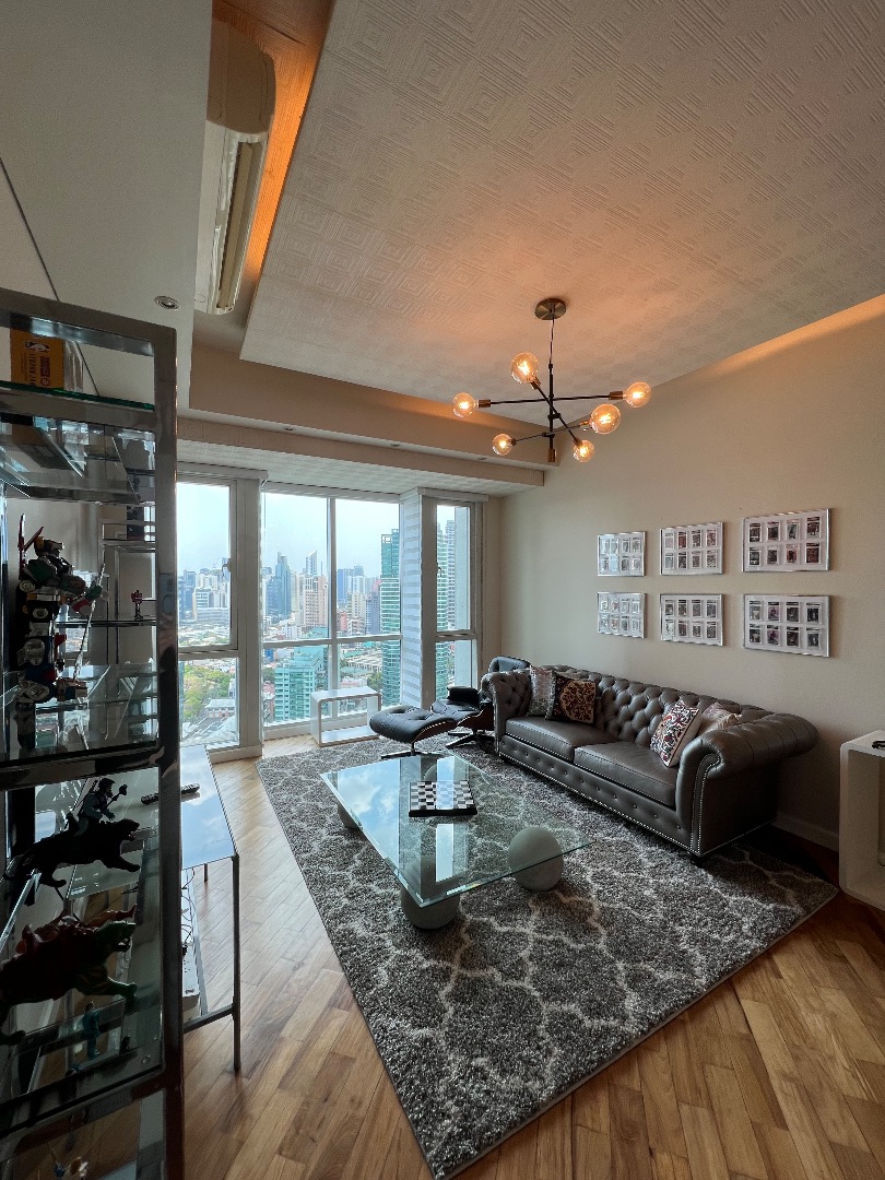 For Sale | High Rise 2BR Unit at The Manansala on Carousell