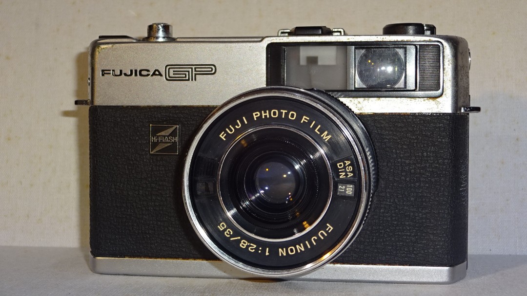 Fujica GP film camera with Fujinon 1:2.8 35mm lens, Photography ...