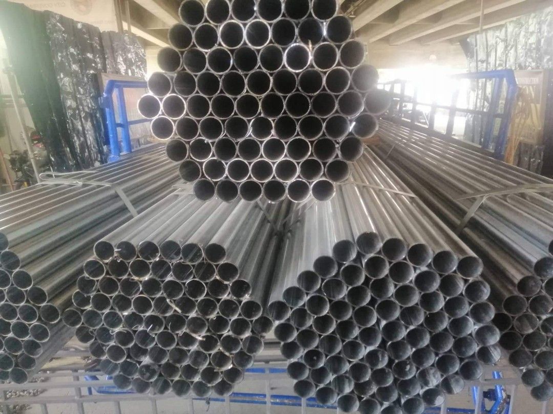 Gi pipes and Bi pipes, Commercial & Industrial, Construction & Building ...