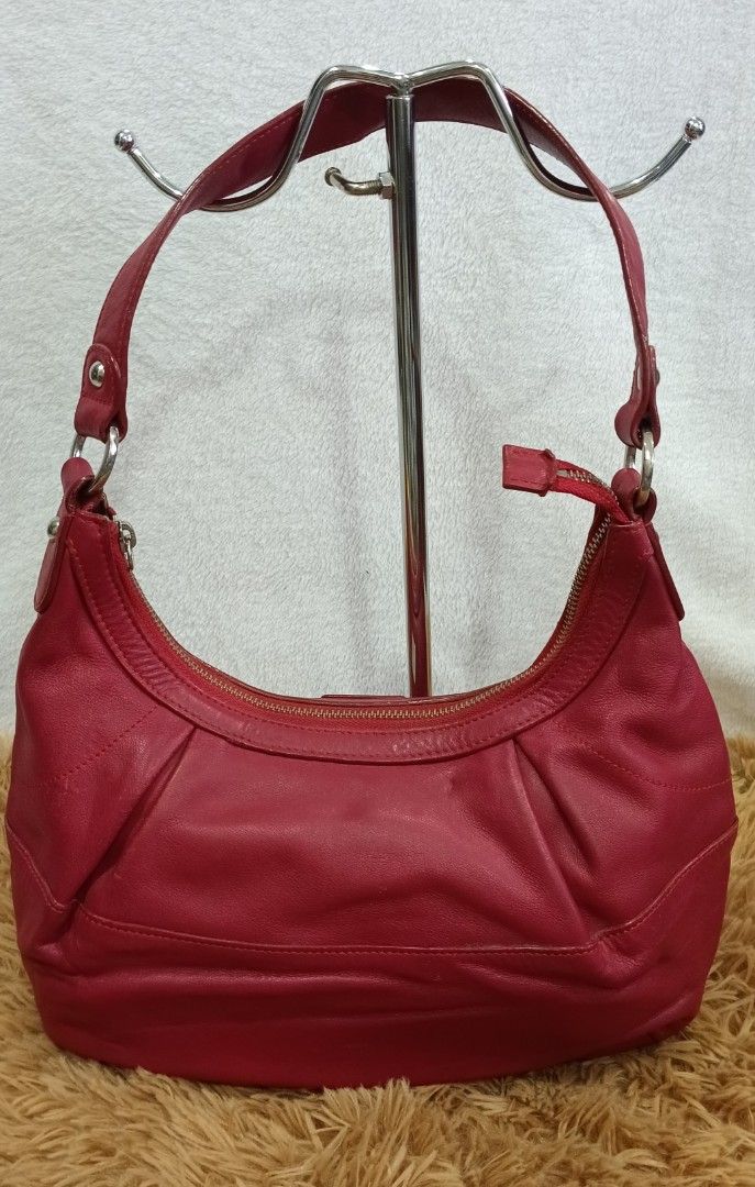 Guy Laroche shoulder bag, Women's Fashion, Bags & Wallets, Shoulder ...