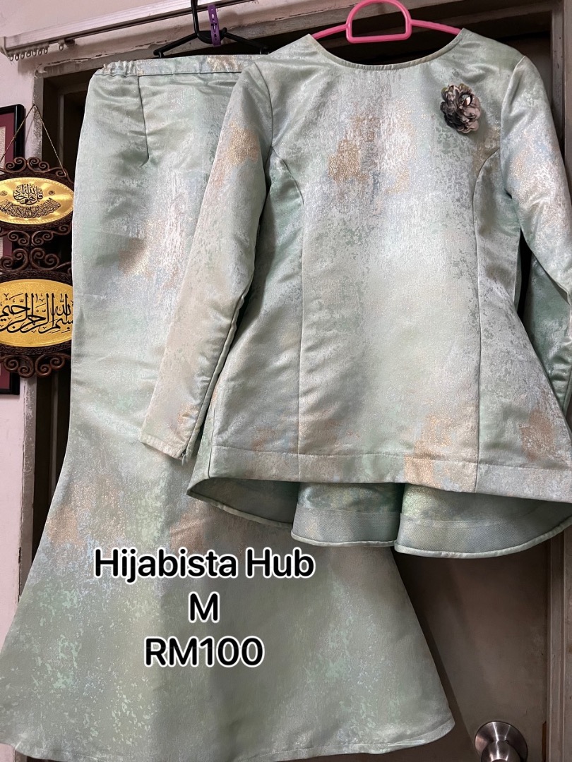 Hijabista Hub Brocade, Women's Fashion, Muslimah Fashion, Baju Kurung ...