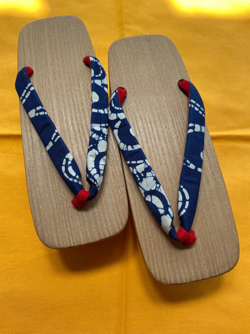 Japanese Footwear Geta/Clog for Yukata, Women's Fashion, Footwear ...