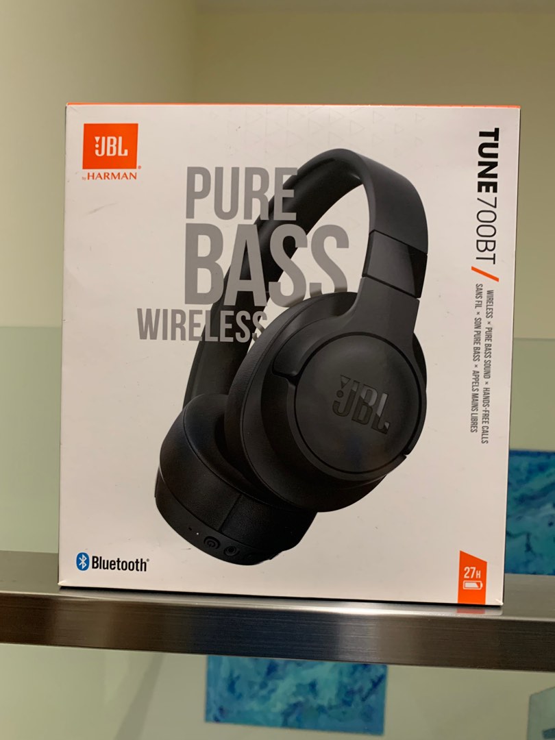 JBL 700 Bluetooth Headphone, Audio, Headphones & Headsets on Carousell