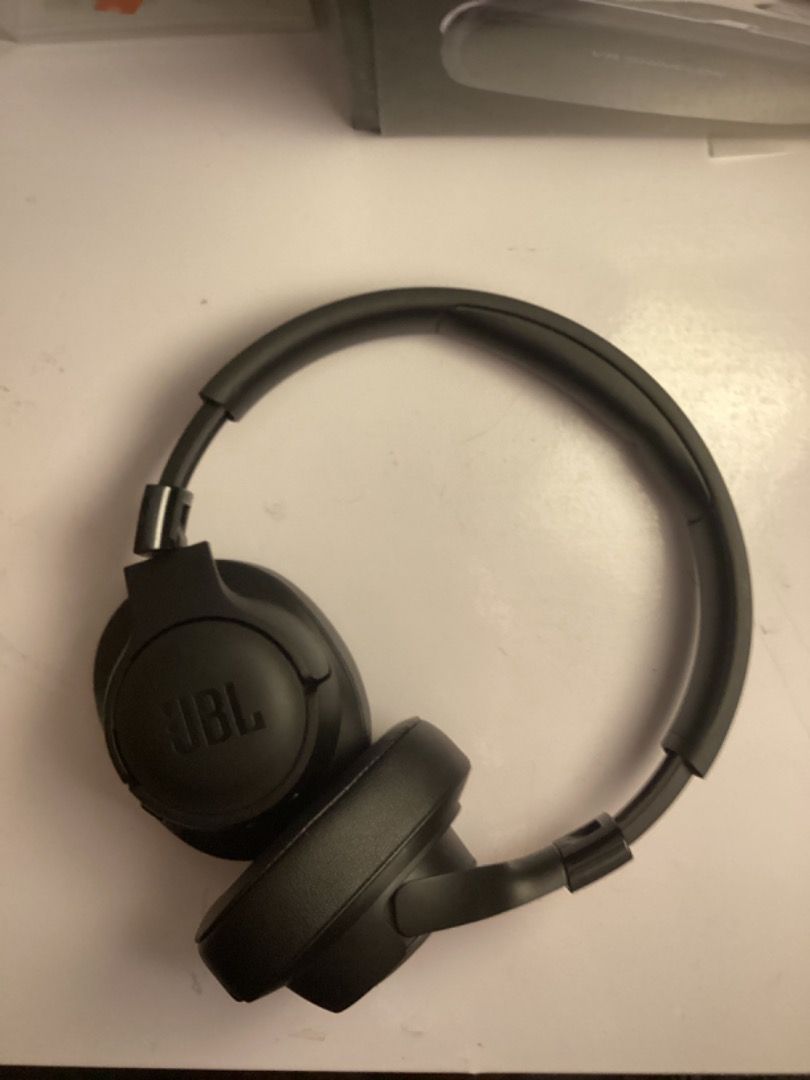 JBL 710BT Wireless Headphones, Audio, Headphones & Headsets on Carousell
