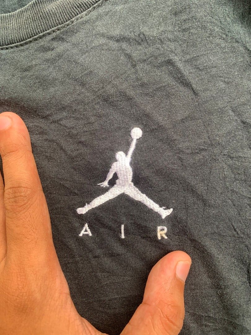 Jordan Embroided Side Logo on Carousell