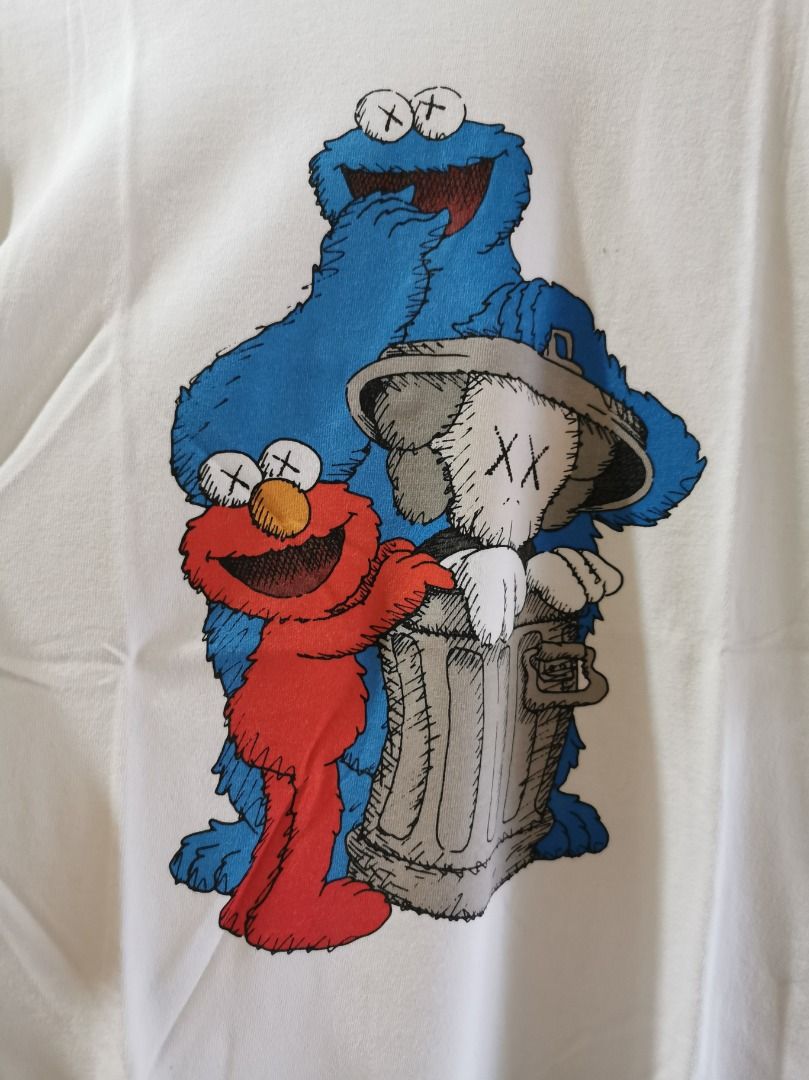 KAWS x Uniqlo x Sesame Street Companion Trash Can Tee White Size L ...