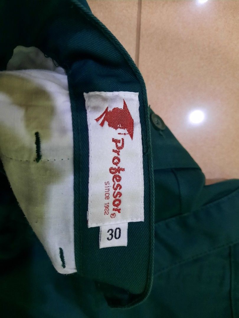 Professor Krs uniform baju dan seluar, Men's Fashion, Tops & Sets ...