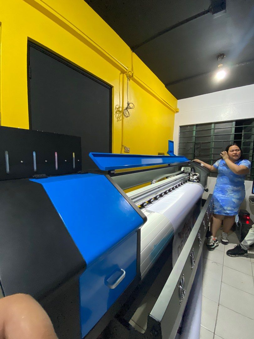 LARGE FORMAT PRINTER On Carousell large-format-printer-on-carousell