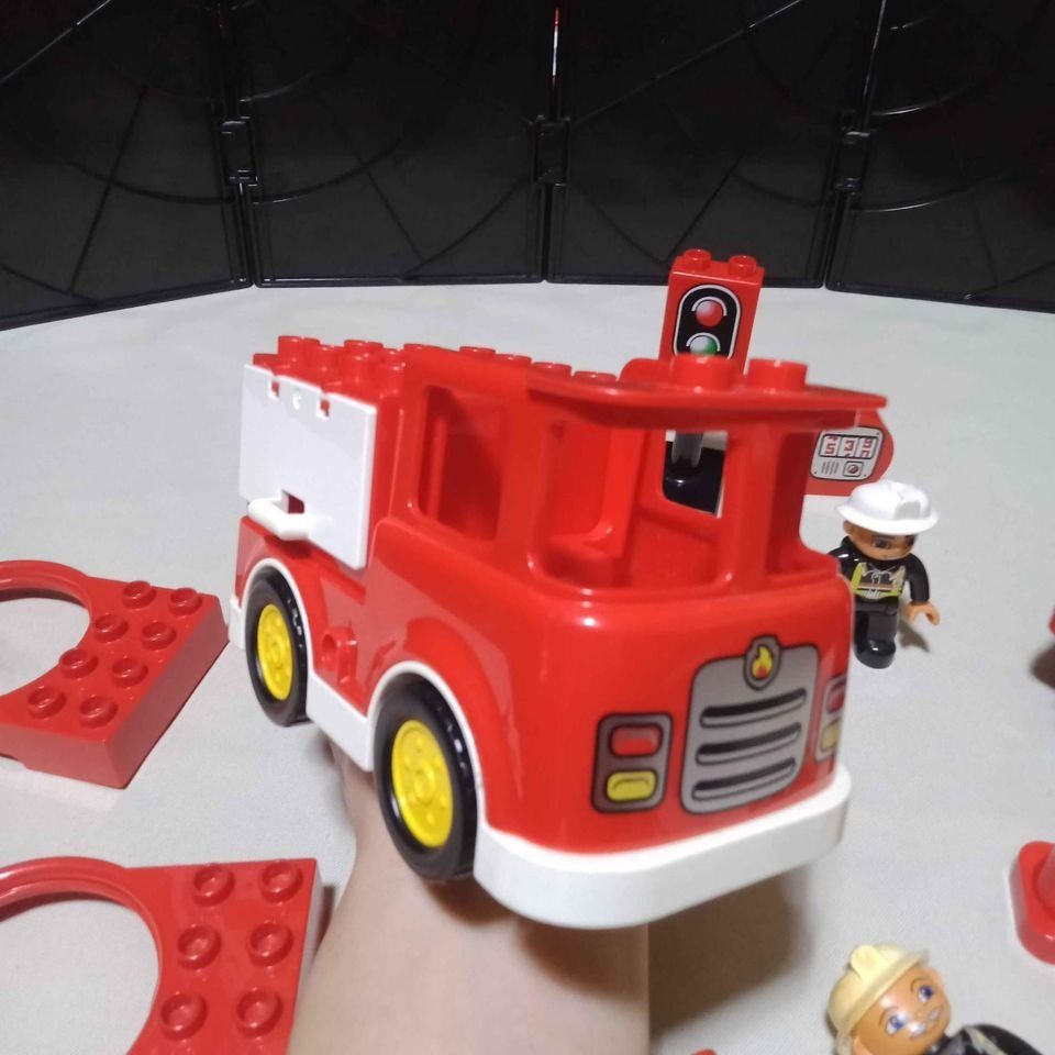 Lego Duplo Firetruck Fireman On Carousell