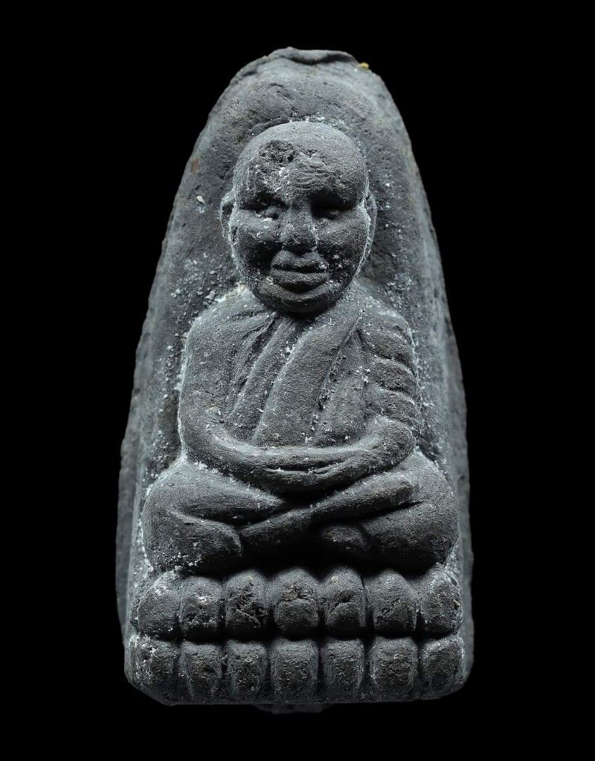 Lp Thuad, Hobbies & Toys, Religious Items on Carousell