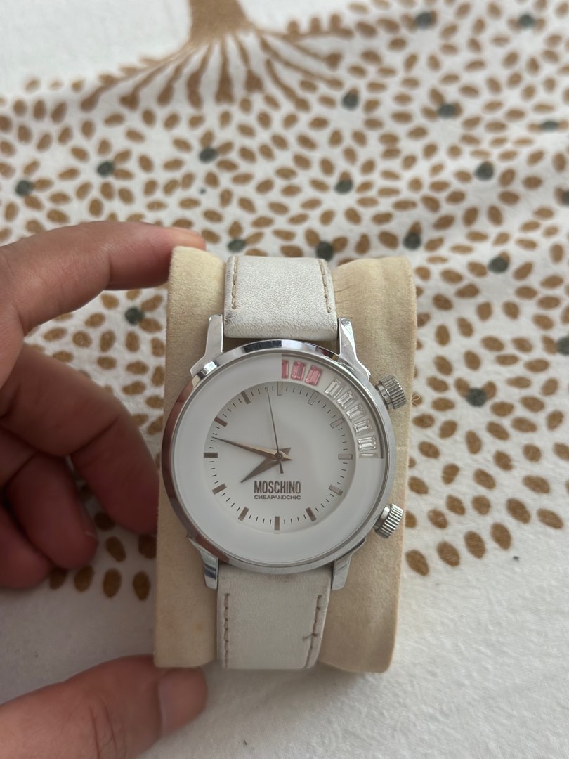 Moschino watch, Women's Fashion, Watches & Accessories, Watches on ...