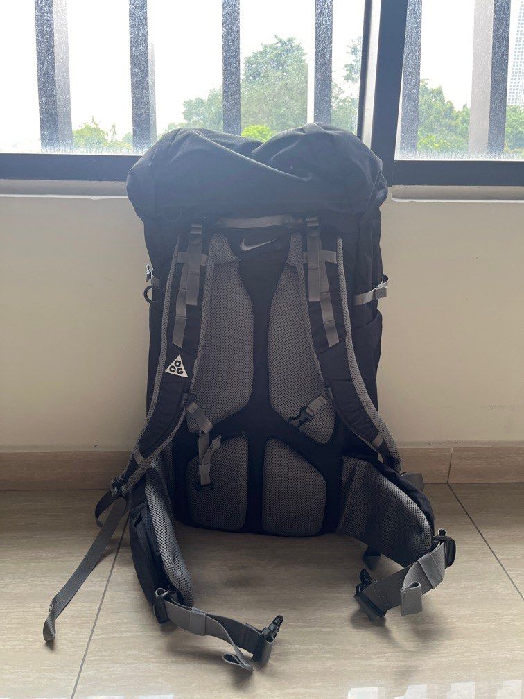 Nike ACG Backpack hiking 36L, Men's Fashion, Bags, Backpacks on Carousell