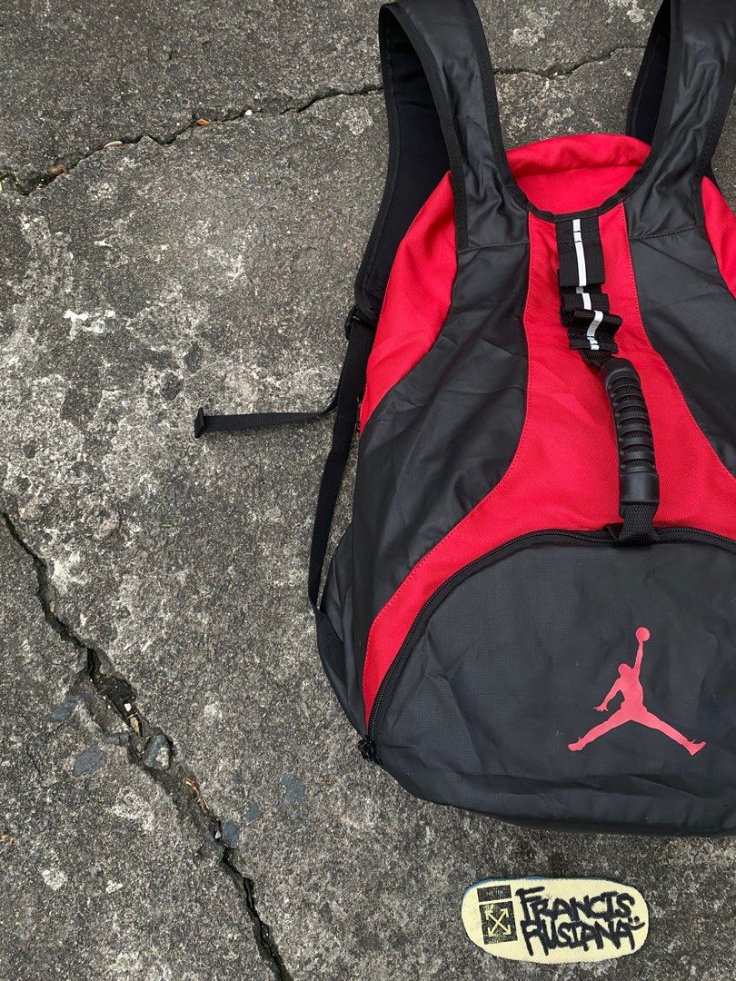 Nike Air Jordan - Jumpman Team Backpack 2-Way, Men's Fashion, Bags ...