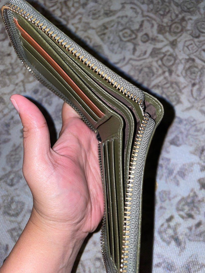 Obermain Wallet, Men's Fashion, Watches & Accessories, Wallets & Card ...