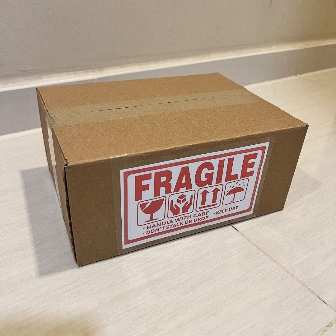Parcel box / Mailing Box / Courier Box with Fragile labels (10 Boxes ...