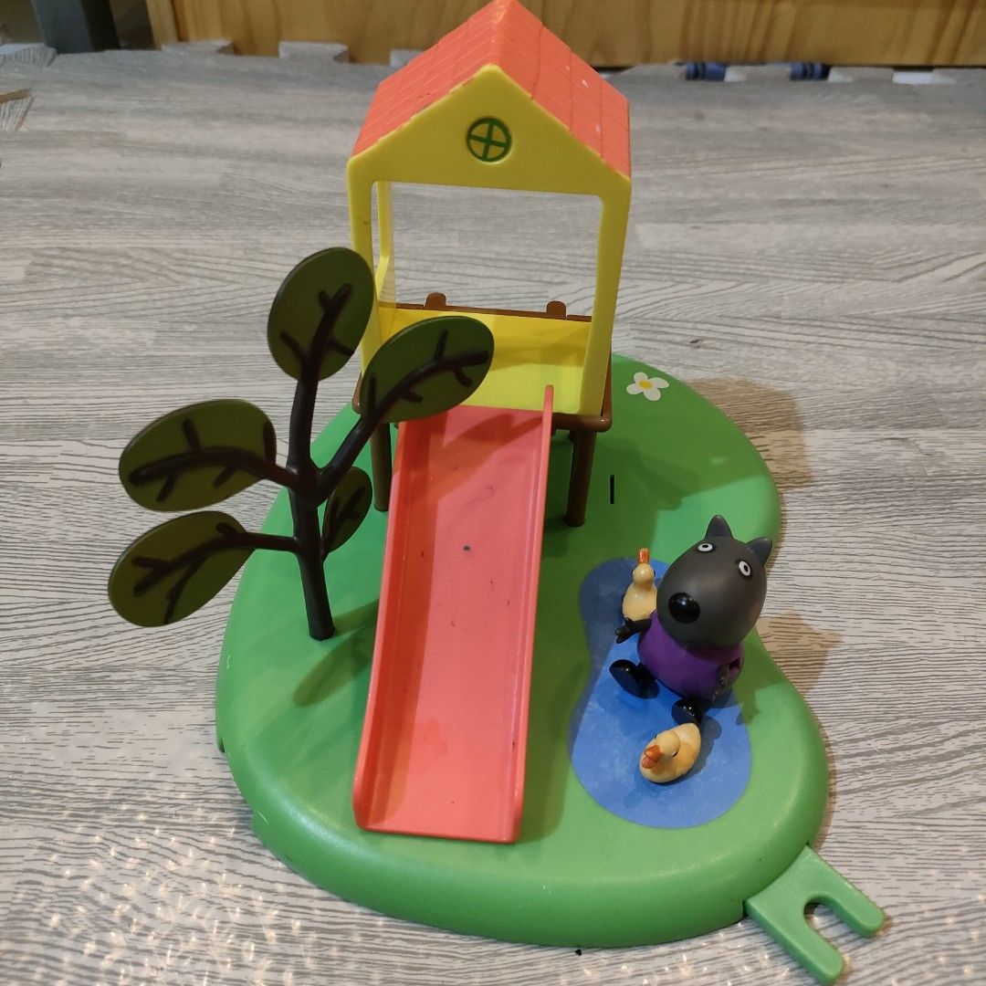 Peppa pig slide on Carousell