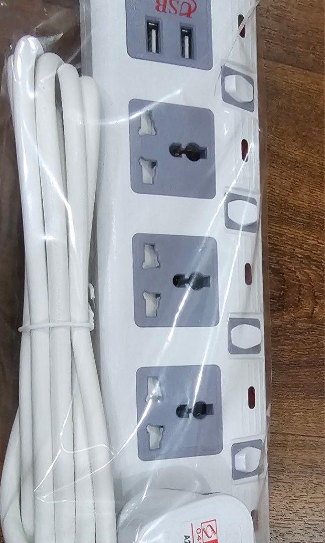 Portable socket, TV & Home Appliances, Electrical, Adaptors & Sockets ...