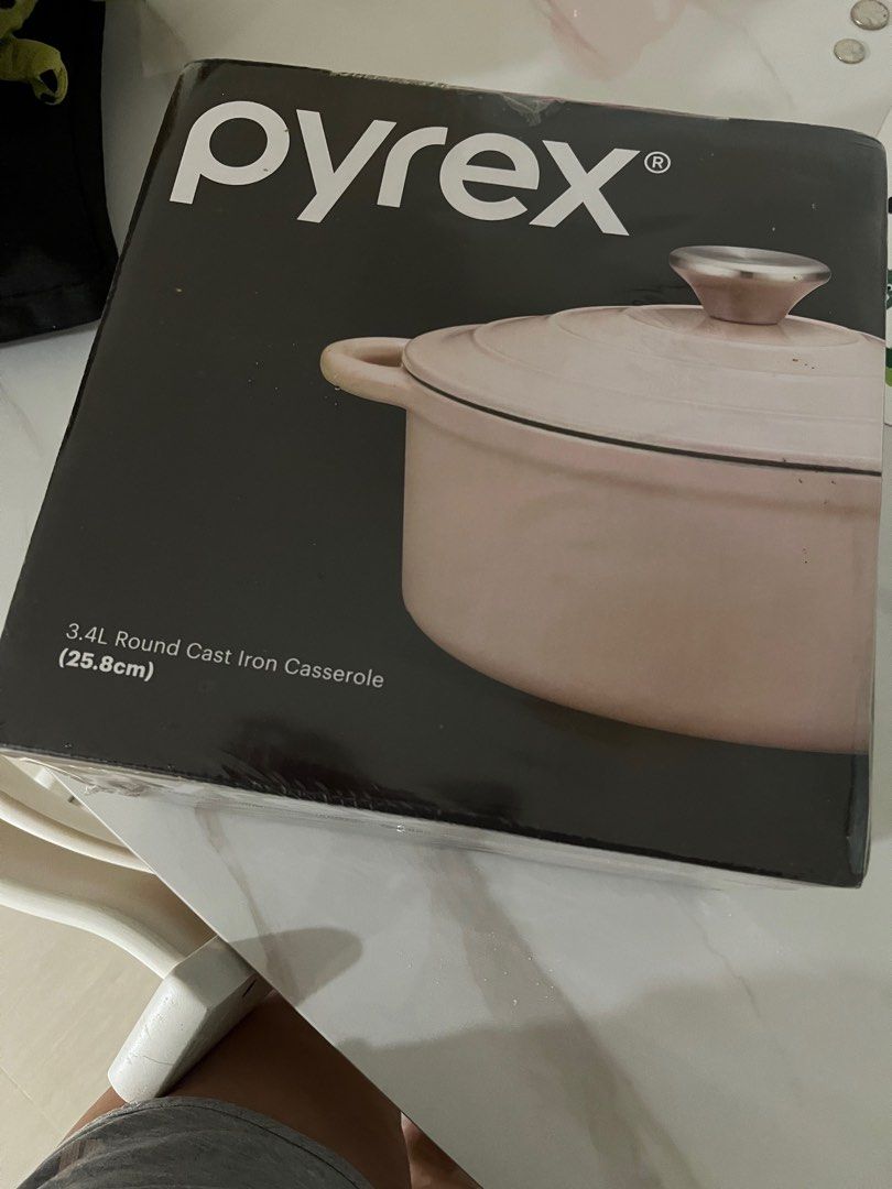 Pyrex Cast Iron 3.4L, Furniture & Home Living, Kitchenware & Tableware ...