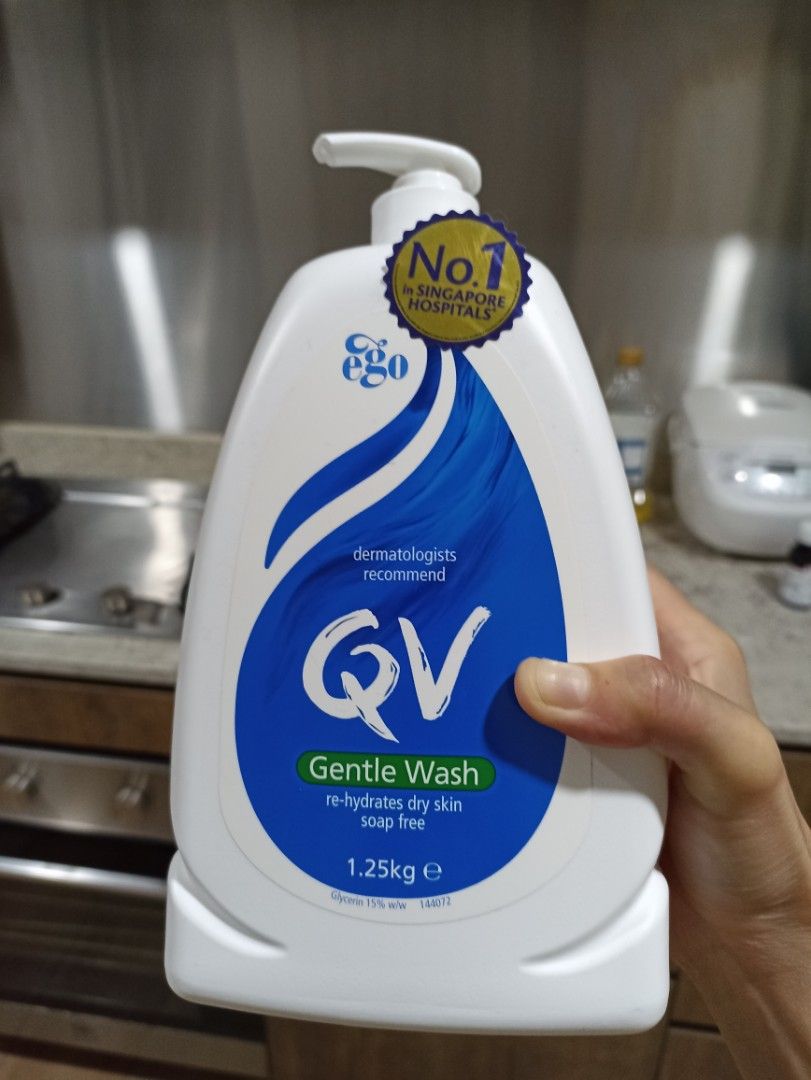 QV Gentle Wash, Beauty & Personal Care, Bath & Body, Bath on Carousell