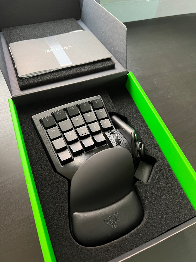 RAZER TARTARUS V2 GAMEPAD, Computers & Tech, Parts & Accessories ...