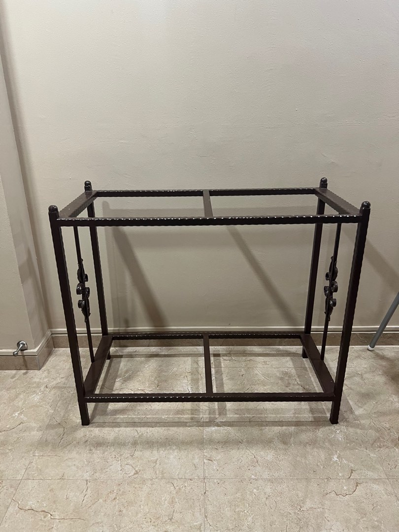 Wrought Iron Fish Tank Stand, Pet Supplies, Homes & Other Pet ...