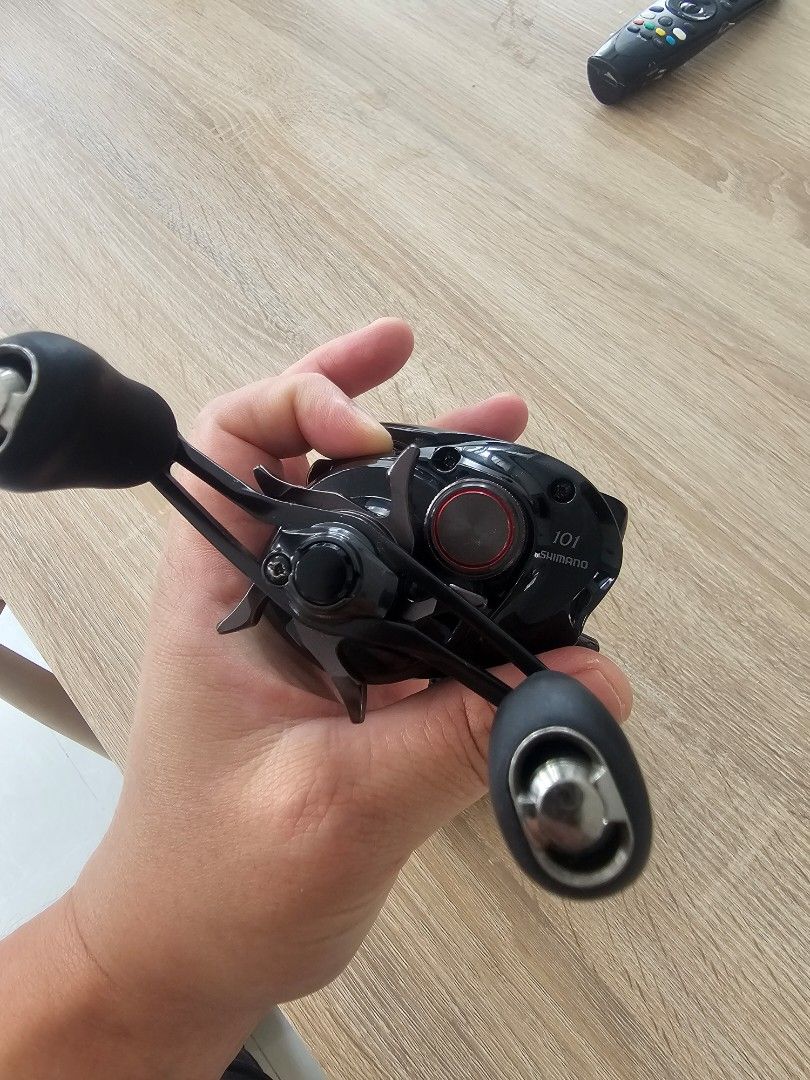 Shimano dc scorpion reel, Sports Equipment, Fishing on Carousell