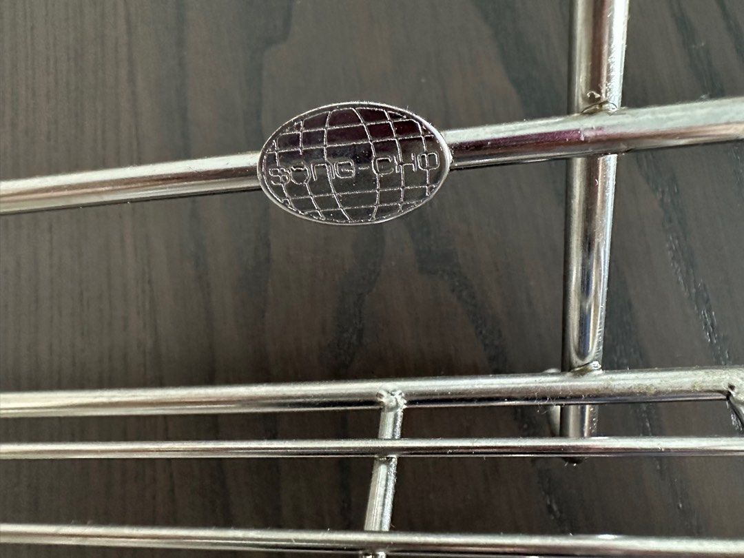 Song Cho Paper Towel Rack, Furniture & Home Living, Kitchenware ...