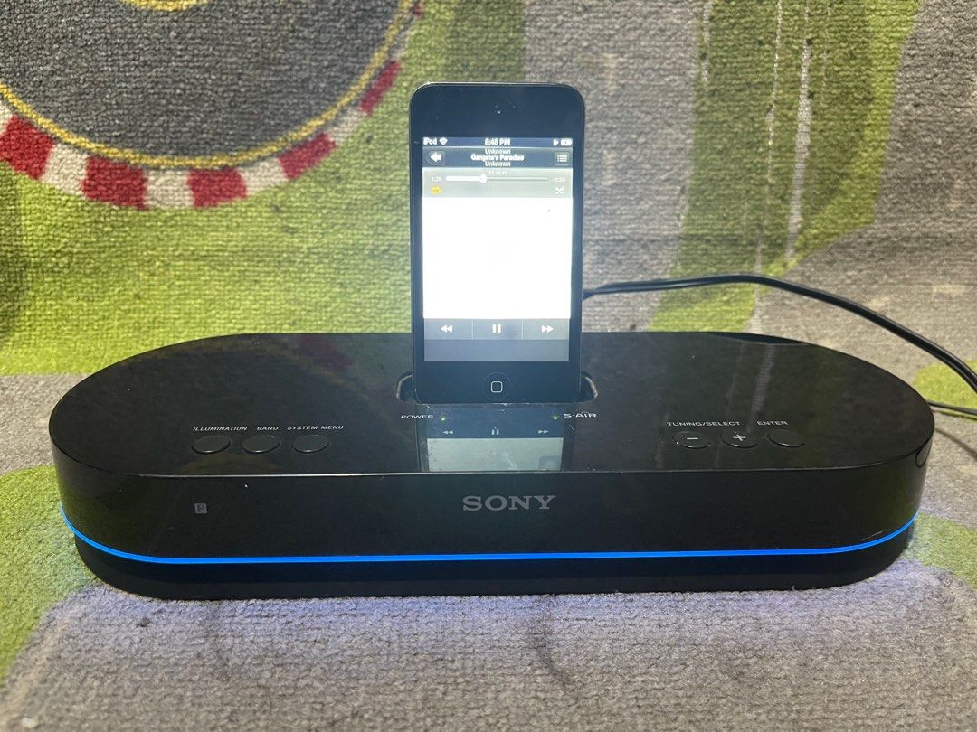 Sony Ipod dock radio unit with output jack 220v NO BUILT IN SPEAKER S ...