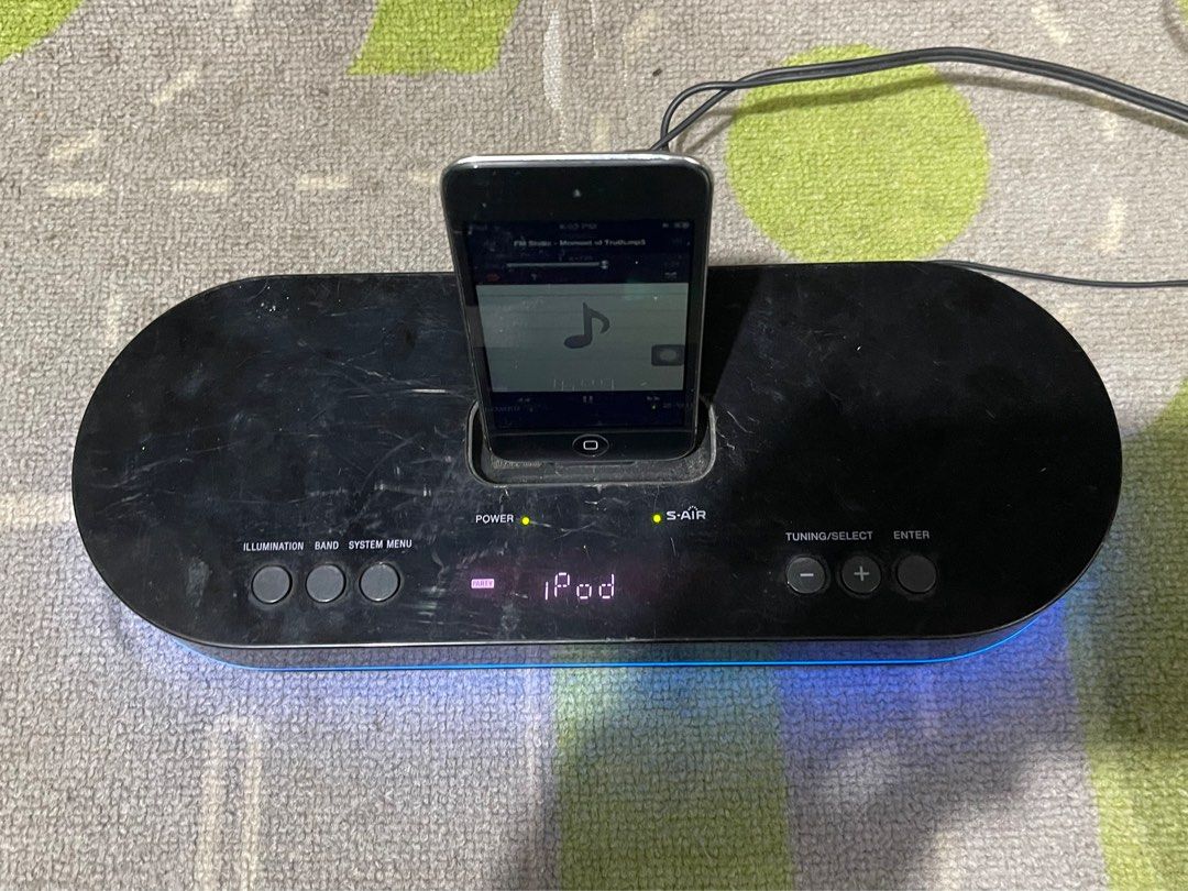 Sony Ipod dock radio unit with output jack 220v NO BUILT IN SPEAKER S ...